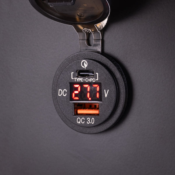 Fast Charging: Dual USB charge ports with voltmeter