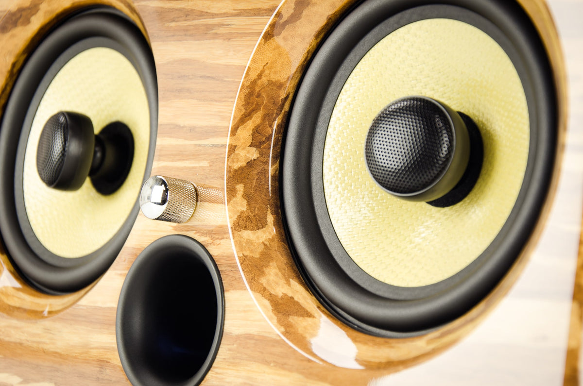 iBox™ XC HD Tiger Stripe Bamboo Wireless Bluetooth Speaker Coating